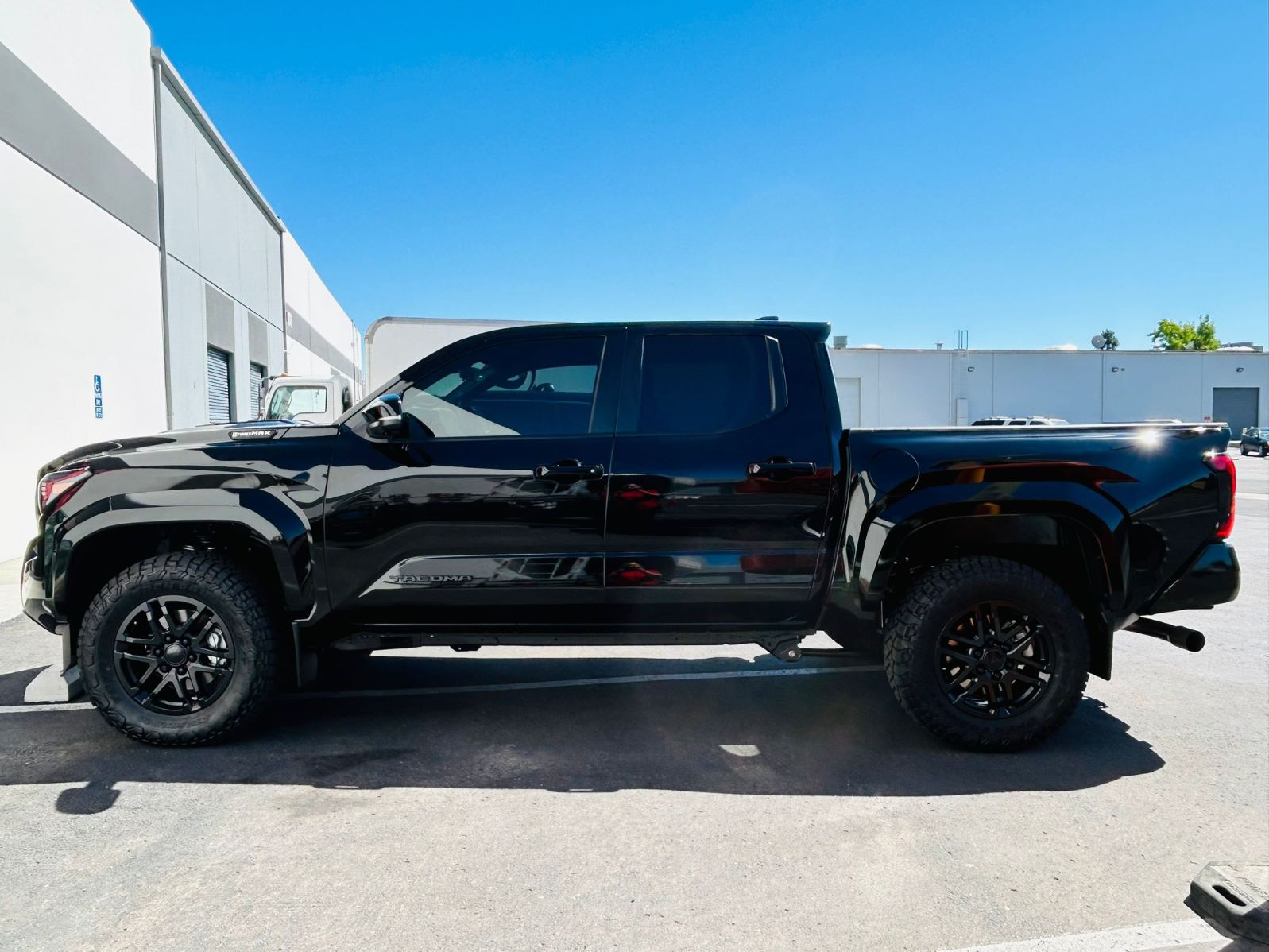 Rising Popularity of Black Matte Rims: A Statement for Modern Vehicles ...